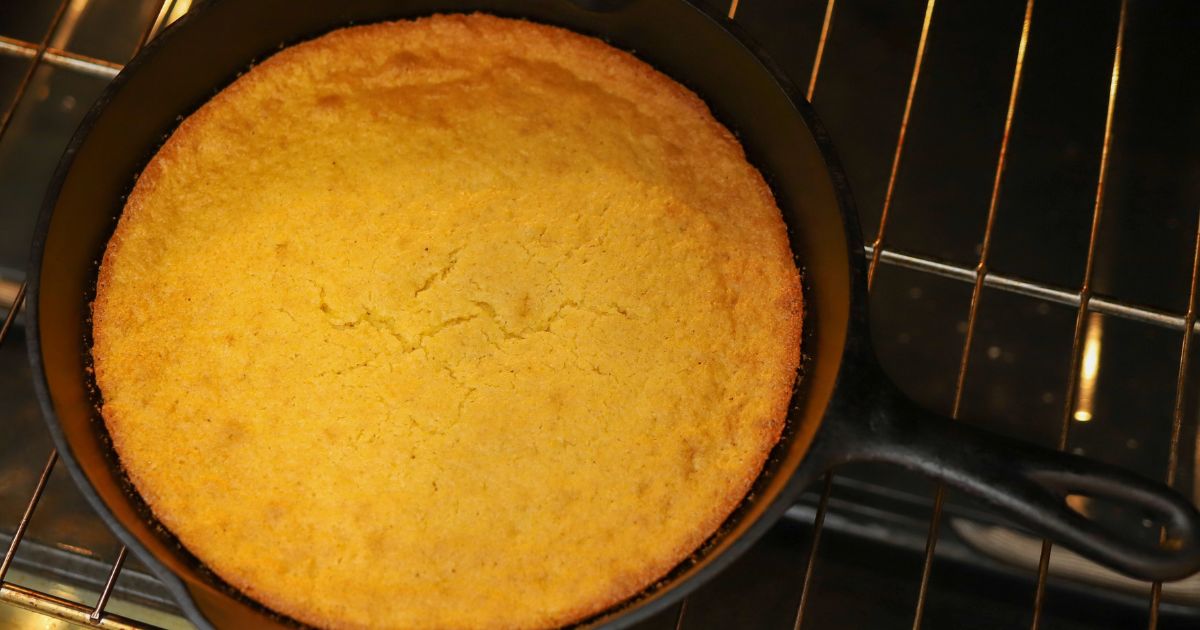 how to Keep Cornbread from Sticking to the Baking Pan | Pan Guides